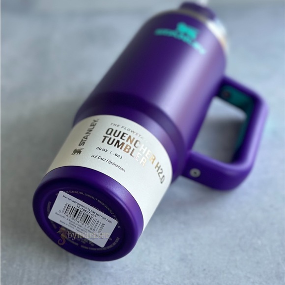 Stanley | Kitchen | Stanley Deep Purple The Quencher H2 Flowstate ...
